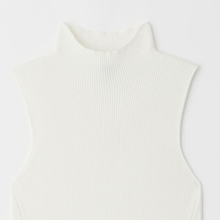 CFCL/シーエフシーエル】PORTRAIT SLEEVELESS TOP CF009KN078の CFCL/シーエフシーエル】PORTRAIT SLEEVELESS TOP CF009KN078の